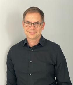 Oliver Simons • EXC 2020 Temporal Communities